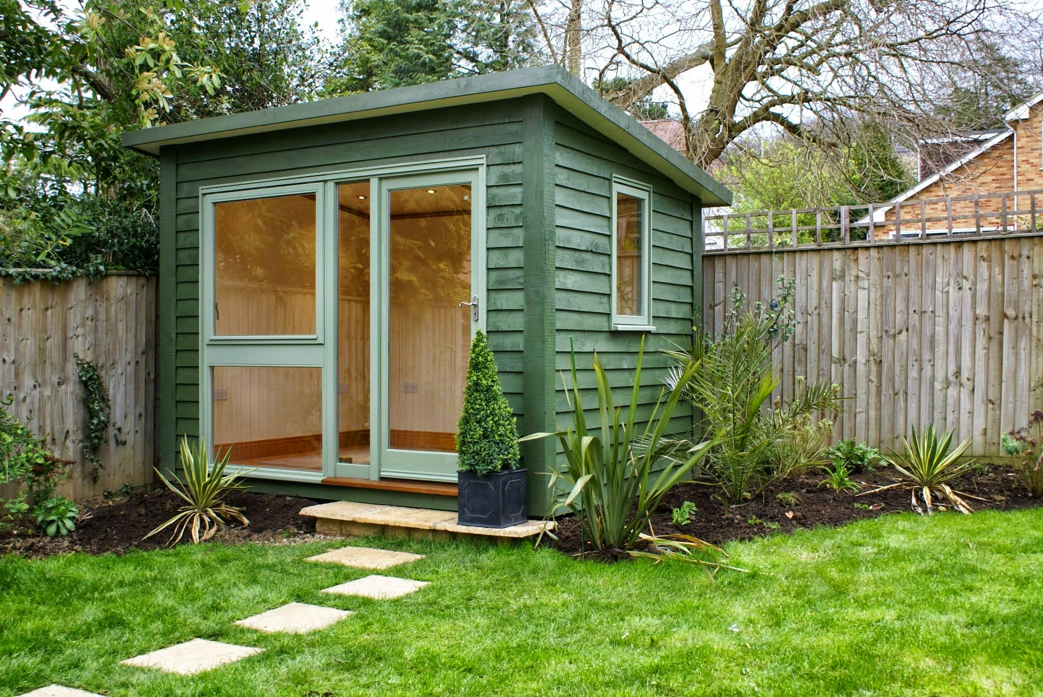 Garden studios- Extra Rooms